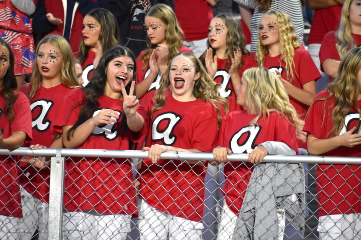 Utah Valley prep football rewind: Exciting finishes close out 2023 ...